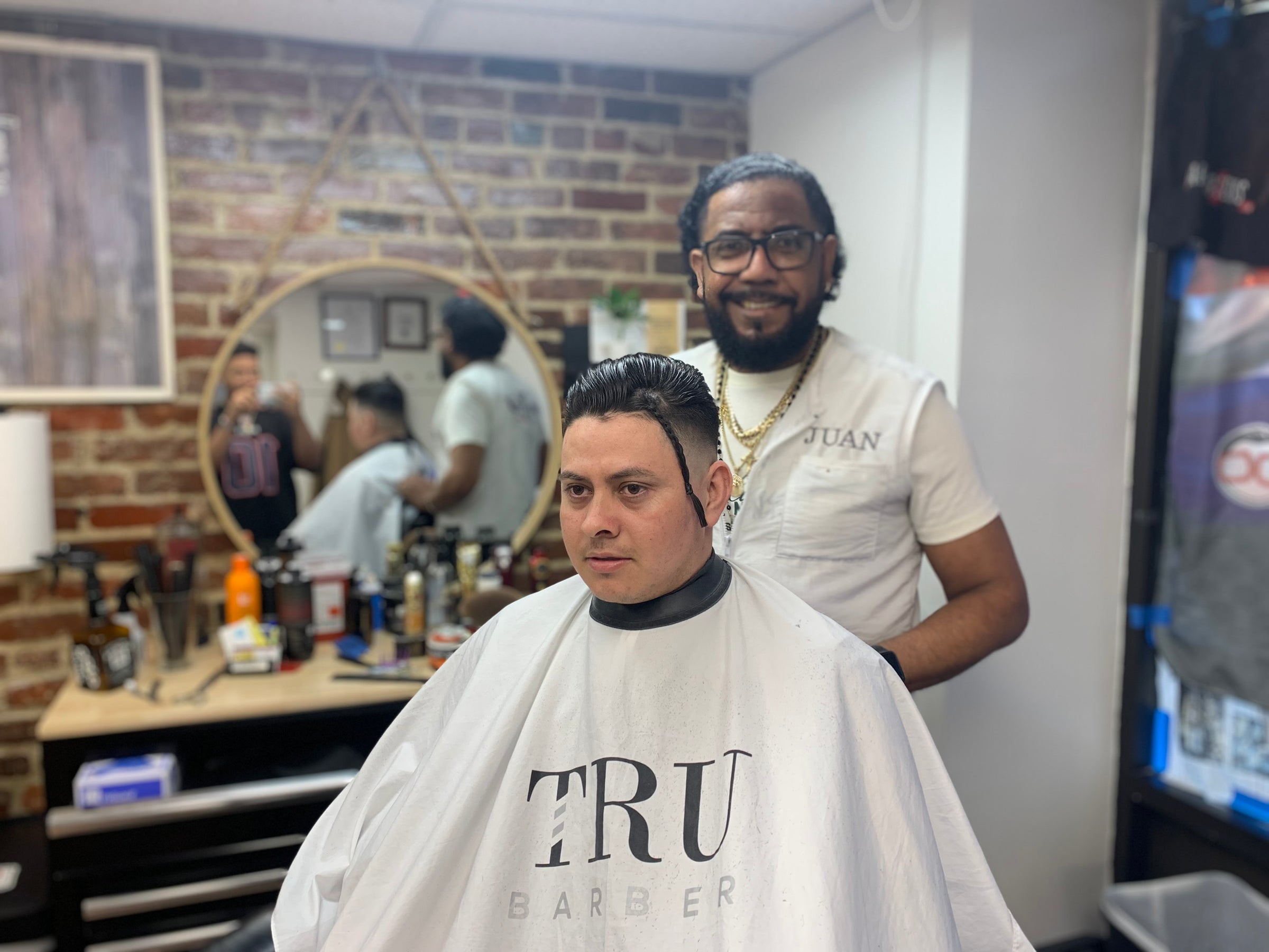 Gentleman’s Barbershop